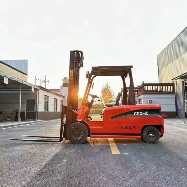 Quality New Electric Forklifts With 3m Leadacid Battery And 2t Loading Capacity for sale