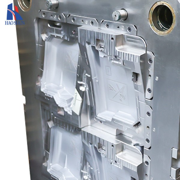 Quality P20 Hot Runner Mould Toolmaking Services Plastic Injection Molding Maker for sale