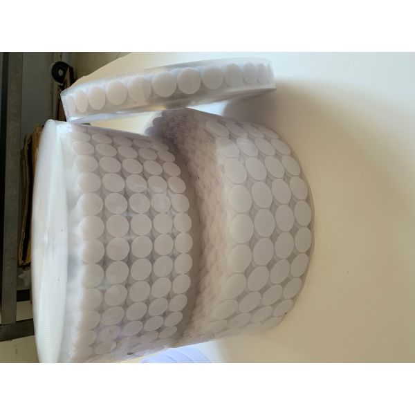 Quality Versatile adhesive RTS 13MM diameter coins with 30% nylon 70% polyester hook and for sale