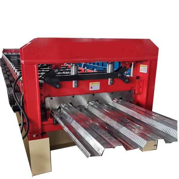 Quality Hydraulic Decoiler Metal 0.8mm Plc Decking Forming Machine for sale