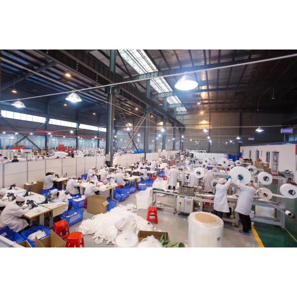 Quality White Protective Masks 1600mm Melt Blown Nonwoven Fabric for sale