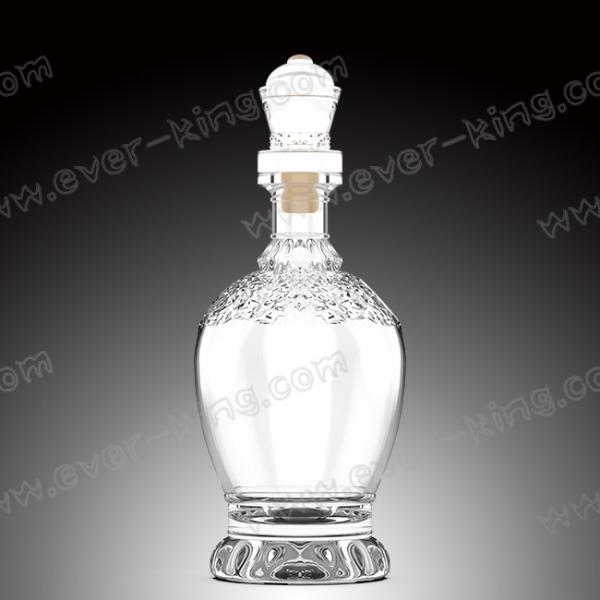 Quality Heavy Base Luxury 1500g 1 Liter Glass Liquor Bottles for sale