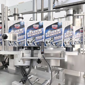 Quality YM620 Automatic Square Bottles Label Applicator Jerry Can F-Styel Jugs Two Heads for sale