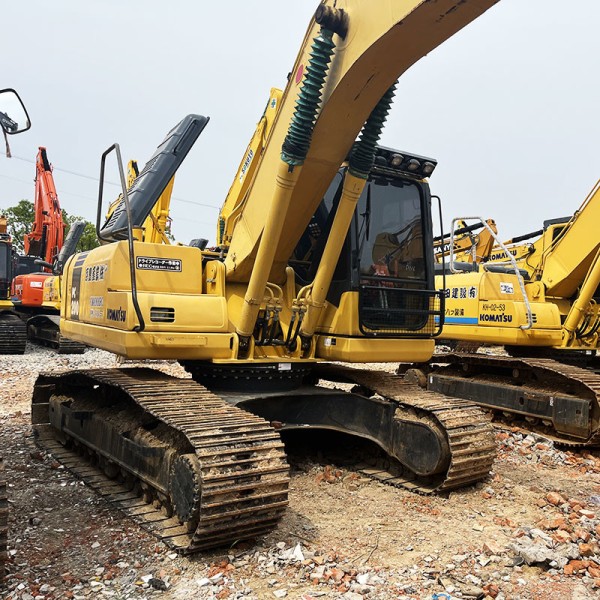 Quality PC200-7 Used Komatsu Excavators for sale