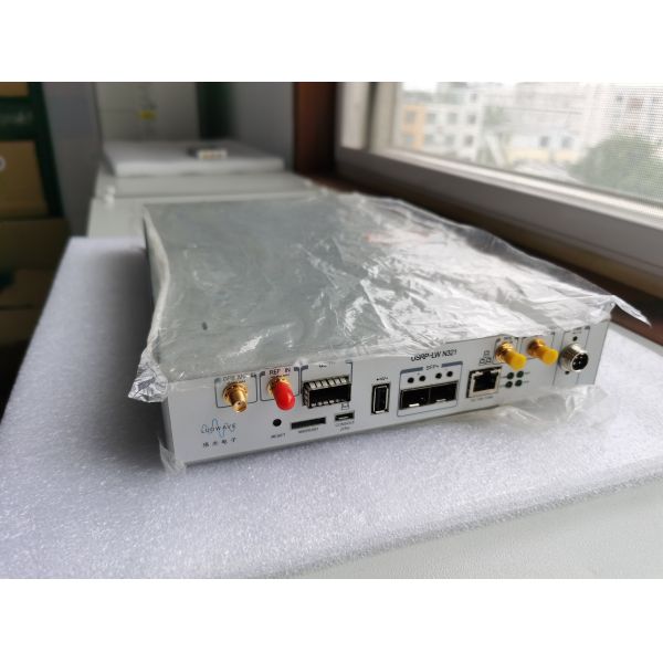 Quality Ethernet Port USRP National Instruments SDR N321 for sale