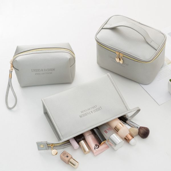 Quality ODM PU Leather Cosmetic Travel Bag with Multispandex Lining for sale