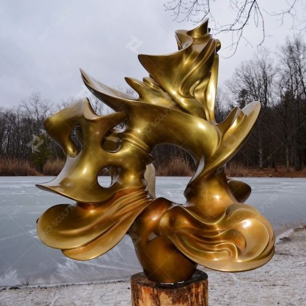 Quality Golden Patina Casting Bronze Sculpture Sun Wheel Medium Size for sale