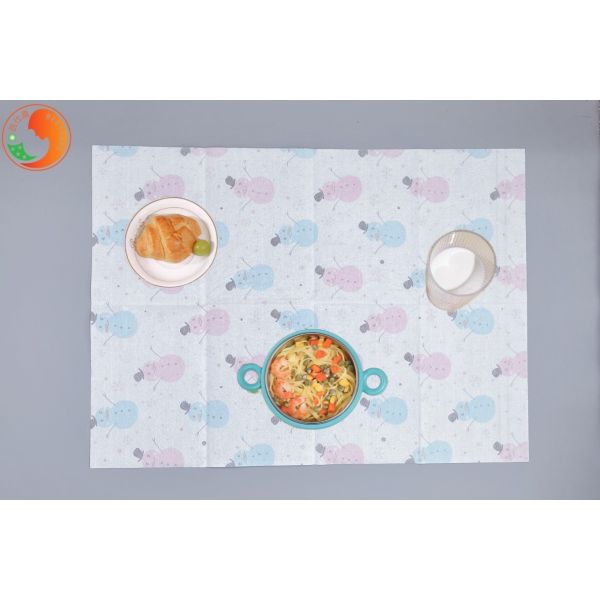 Quality Easy Removal Disposable Changing Table Pads Kids Eating Mealtime Dryness for sale