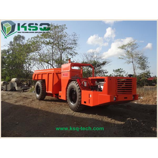 Quality RT - 20 Heavy Duty Dump Truck With DANA Axles For Roadway / Railway Tunneling for sale