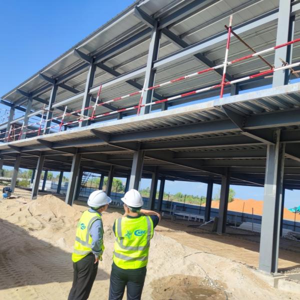 Quality Prefab Steel Structure Warehouse Building Q235B Q355B 50 Years Life for sale