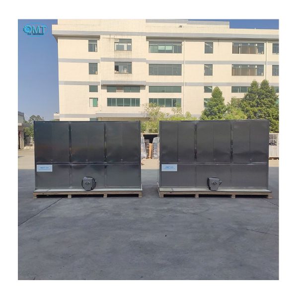 Quality Multipurpose Industrial Ice Cube Making Machine Smooth Heat Resistance for sale