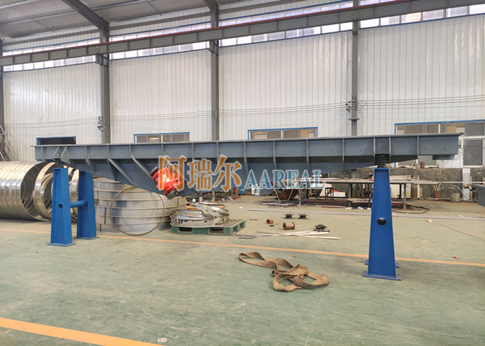 Long Distance U-Shape Trough Vibrating Conveyor Used In Chemical Industry