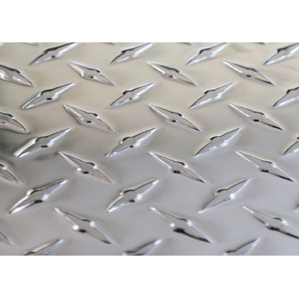Quality 1050 / 1060 / 1100 Aluminium Chequered Plate For Architecture Decorative for sale