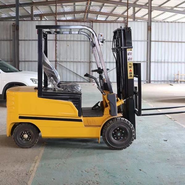 Quality Electric 2 Ton Forklift With 3-6m Lift Height Solid Tires AC Controller Eco Friendly Power Source Warehouse for sale