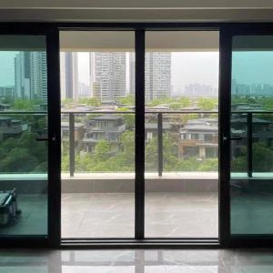 Quality Adjustable Torsion Retractable Screen Door Systems Mosquito Fly Screen for sale