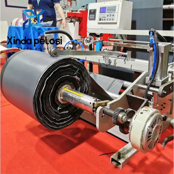 Quality Automatic Carry Bag Making Machine 220V Plastic Bag Cutting Machine With Auto for sale