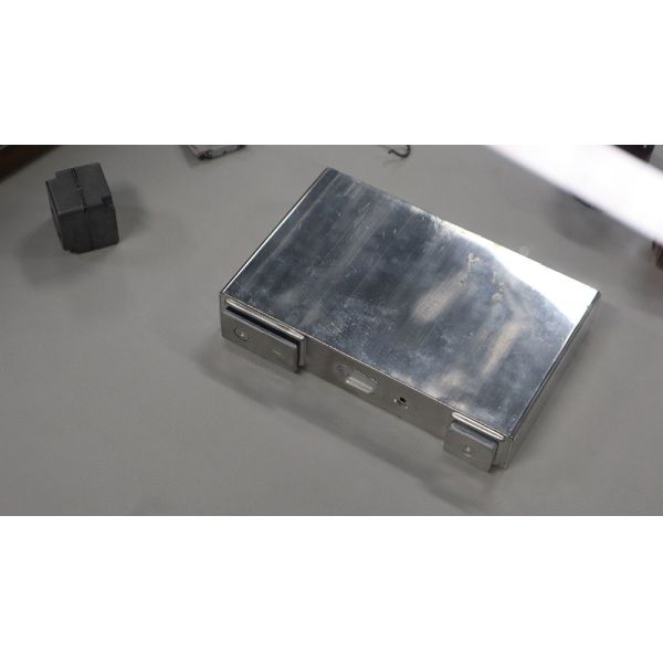 Quality 4000w 6000w Laser Source For High Reflective Materials Welding for sale