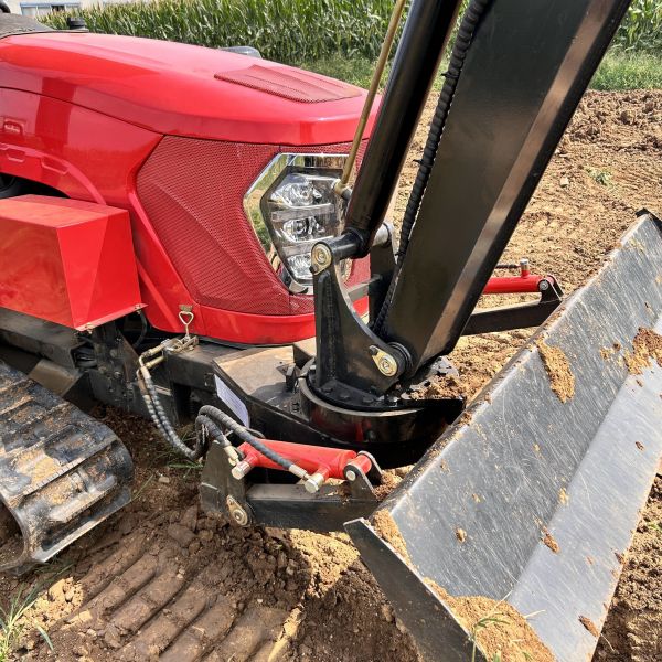Quality Farming 80HP Crawler Tractor Loader Various Agricultural Tools for sale
