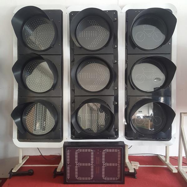 Quality Road Safety Traffic Light 400mm Traffic Signal Light Circle Or Square for sale