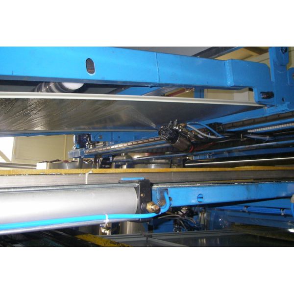 Quality PLC 80m/Min Rockwool Panel Glue Spraying Machine for sale
