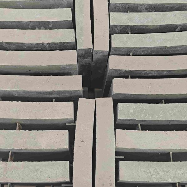 Quality White Mullite Corundum Refractory Items with Customized Design mgo c brick kiln for sale
