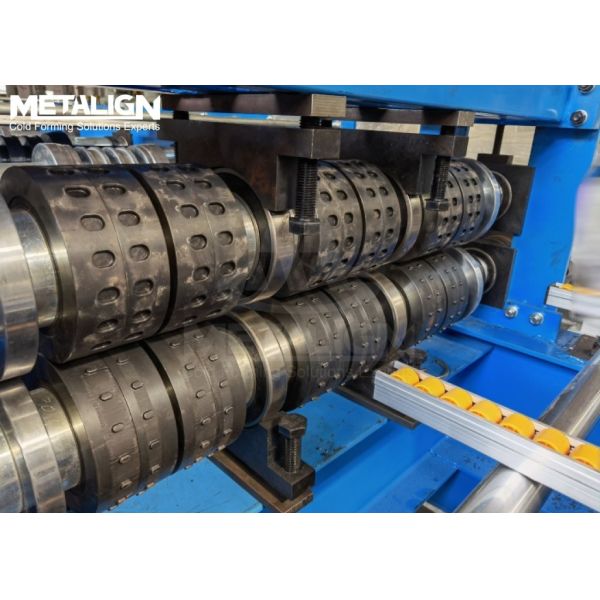 Quality High Friction Surface Embossing Floor Deck Forming Machine For YX70-165 Metal for sale