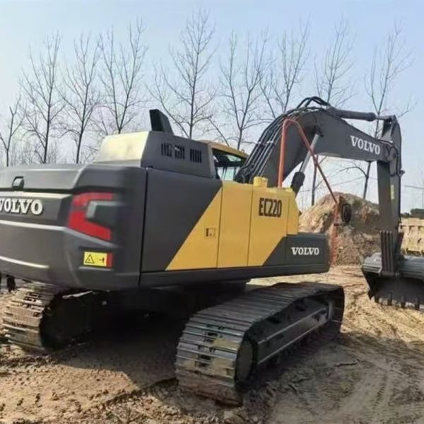 Quality Used VOLVO EC220D Crawler Excavator 22 Ton Hydraulic Digger Engineering Construction Machinery for sale