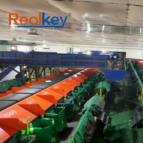 Quality Customizable Vertical Cross Belt Sorter System High Accuracy 8000 Pieces Per for sale