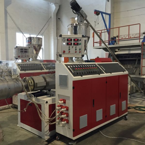 Quality Construction Works PVC Pipe Making Machine with and PVC Resin Raw Material for sale