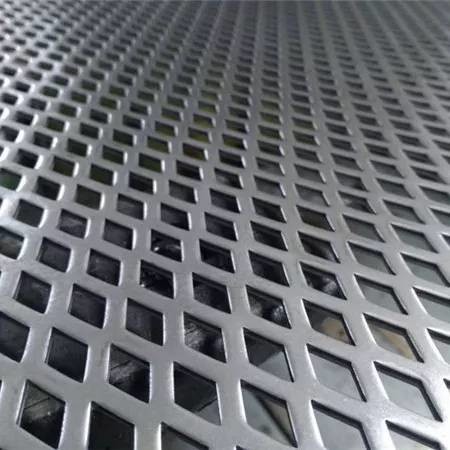 Quality Antiwear 2205 Duplex SS Perforated Sheet , Fencing Steel Perforated Plate for sale
