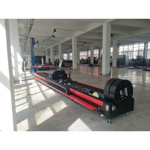 Quality High Precision Industrial Metal Cutting Machine with Two Chucks for sale