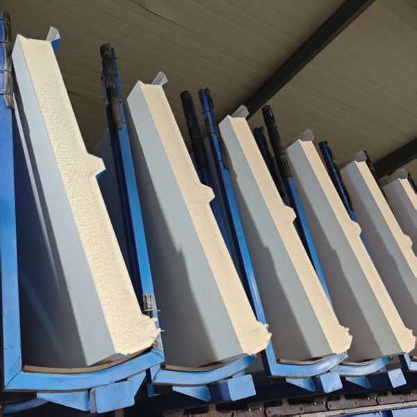 Quality PIR Sandwich Roof panels for sale