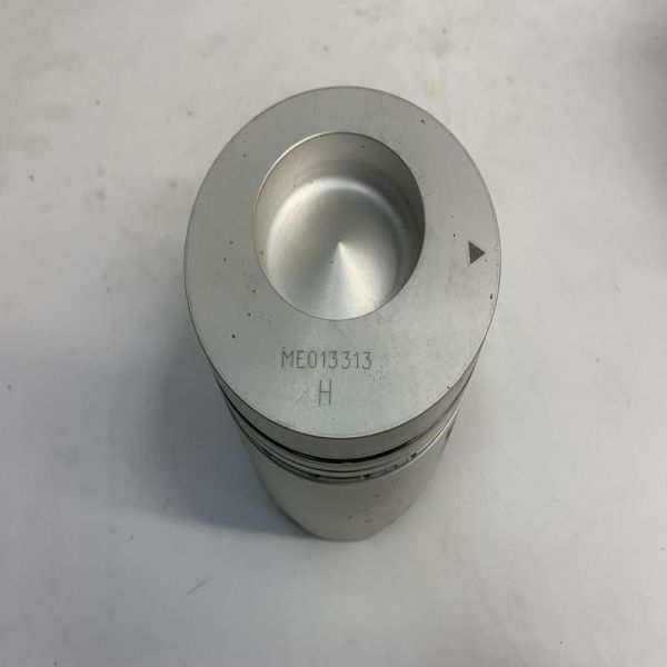 Quality 4d32 Piston Kit for Mitsubishi Engine Parts Me013313 for sale