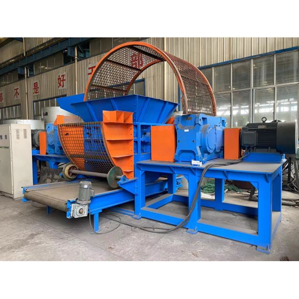 Quality LP1200 Industrial Rubber Shredder Machine 400kg/H~3000kg/H for sale