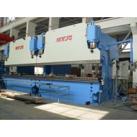 Quality 14M Length CNC Hydraulic Tandem Press Brake Max. Stroke 150 - 500 Mm for sale