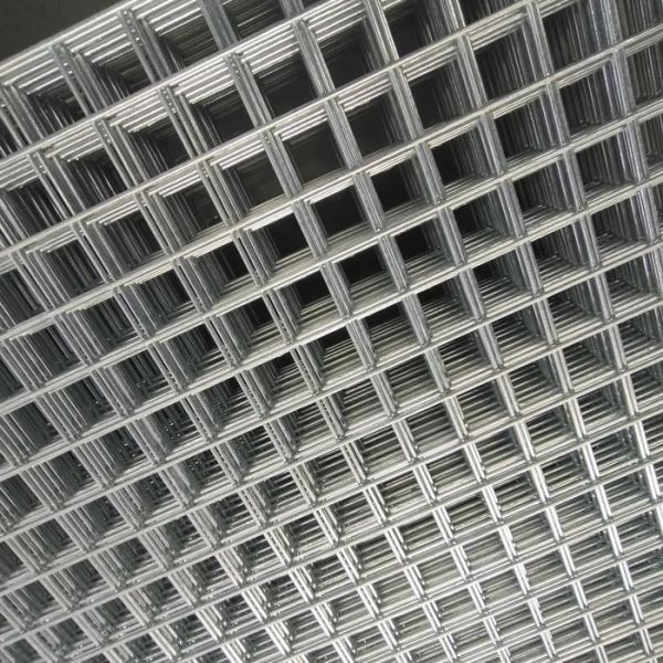 Quality Oxidation Resistive Hot Dipped Galvanized Welded Wire Mesh Panels with Square for sale
