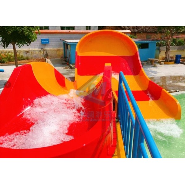 Quality Small Boomerango Water Slide Big Splash Boomerango For Kids for sale