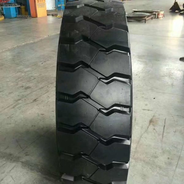 Quality 1400R24 Tires OTR Tyres 24pr 28pr 32pr For Wheel Loaders for sale