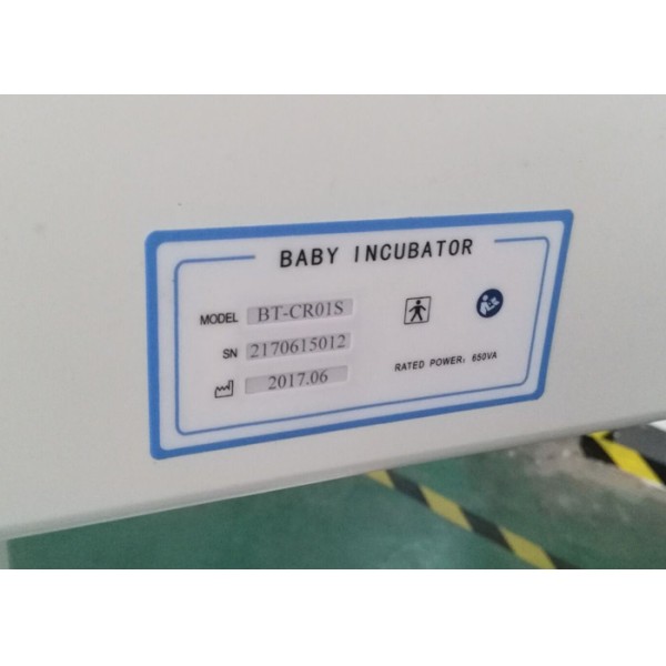 Quality Air Mode Hospital Infant Incubator Microprocessor Based Servo Controlled for sale