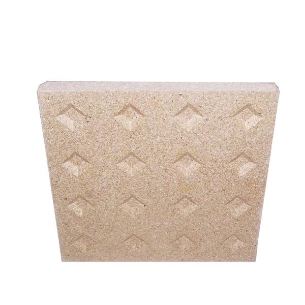 Quality Nontoxic Yellow Vermiculite Insulation Board Sheets Lightweight for sale