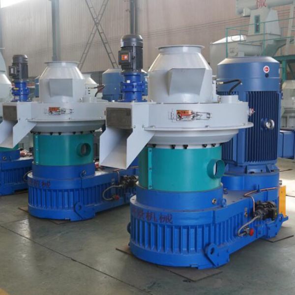 Quality 380V 50Hz Industrial Wood Pellet Machine Precise Temperature Control for sale