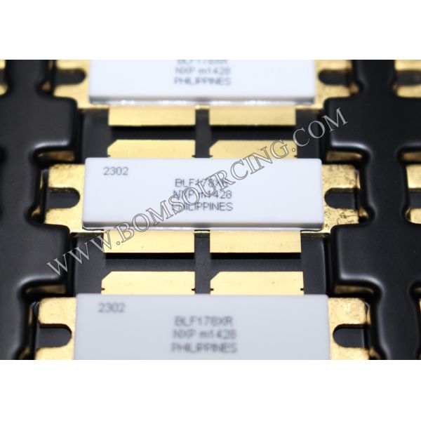 Quality BLF178XR 28dB Mosfet Power Transistor 50V 40mA 108MHz Frequency for sale
