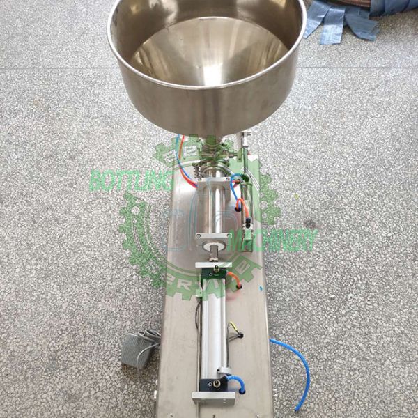 Quality Pneumatic Viscosity Paste Lotion Cream Shampoo Mineral Water Bottling Machine for sale