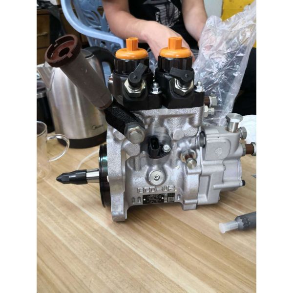 Quality 22100-E0440 Fuel pump FOR HINO  P11C for sale