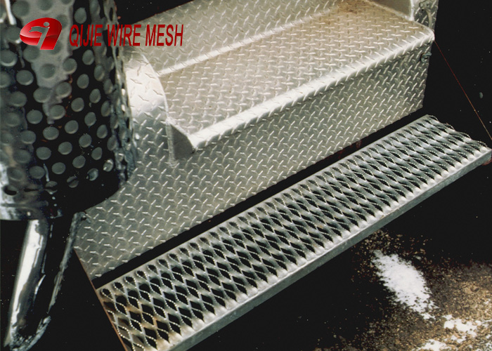 grip strut grating