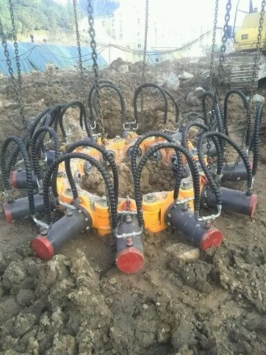 Quality Pile Cruncher / Hydraulic Concrete Pile breaker , 300mm - 1050mm diameter for sale