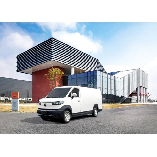 Quality Logistics EV Work Van Economical Family Version Cargo Van EV for sale