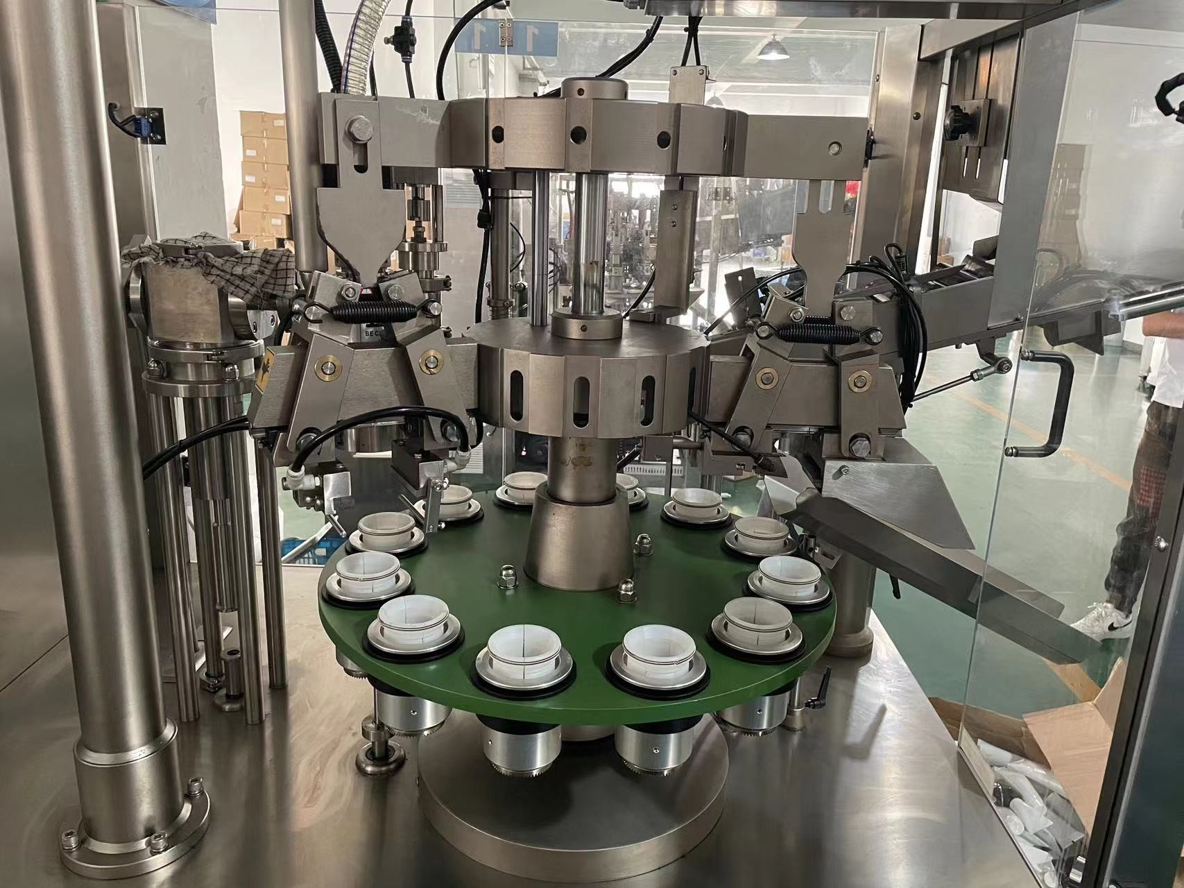 Tube filling machine detailed view