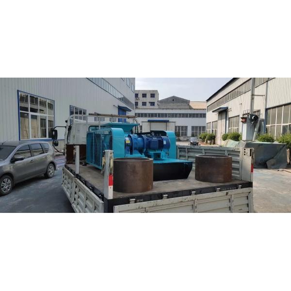 Quality Smooth Teethed Double Roll Crusher Machine for sale