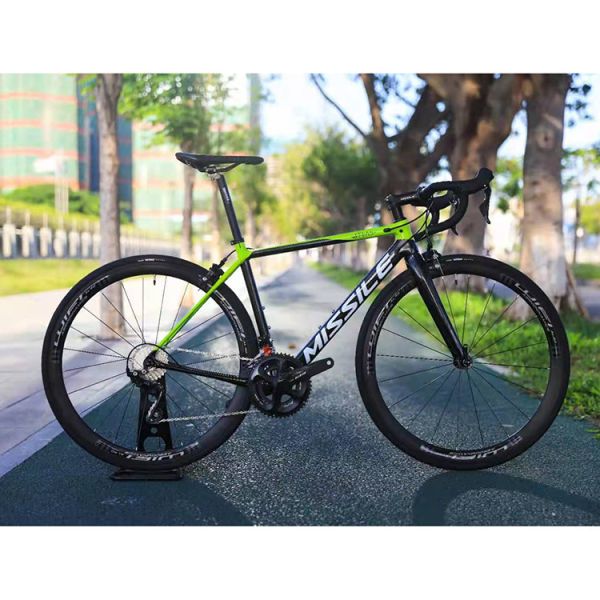 Quality Carbon Fibre Fork Material and Aluminum Alloy Rim Material 700c Road Bike Racing Bicycle for sale